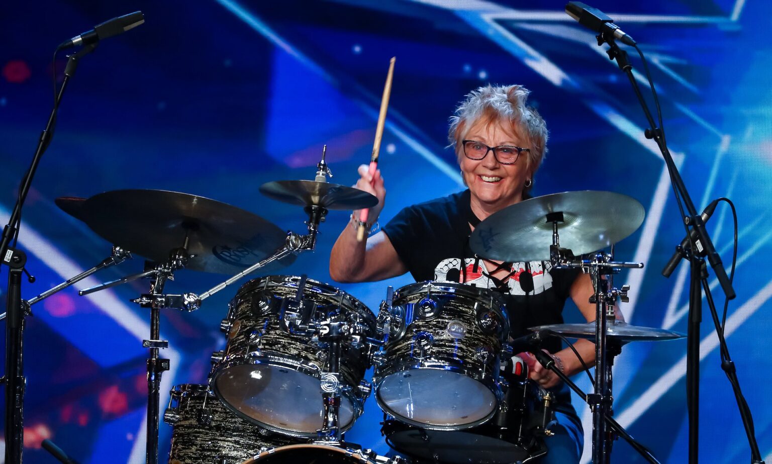 The Craziest Twist Ever! The Judges Expected a Sweet Music, but This 77 ...